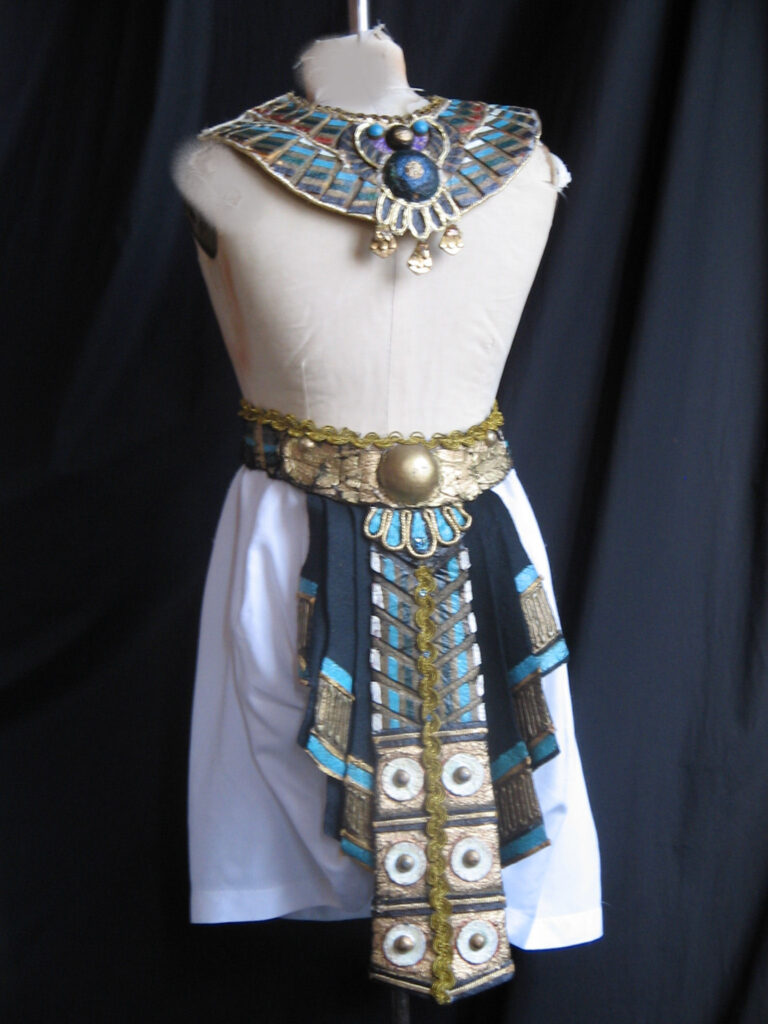 Clothing and Fashion in Ancient Egypt